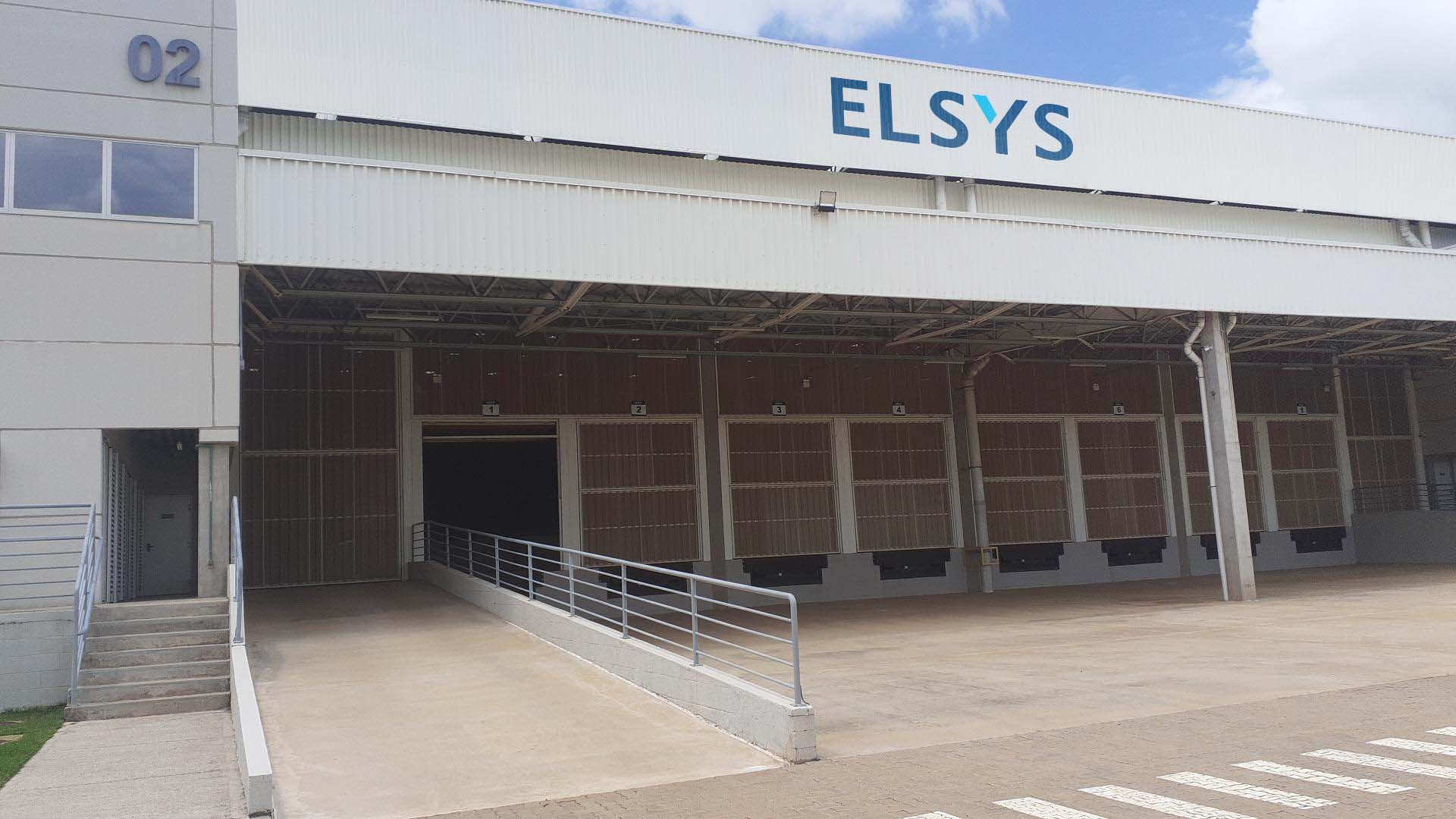 Elsys inaugura novo centro de distribuição - Elsys